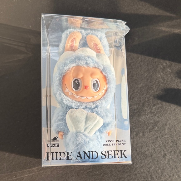 POP MART | Other | Pop Mart Limited Edition Hide And Seek Vinyl Plush ...